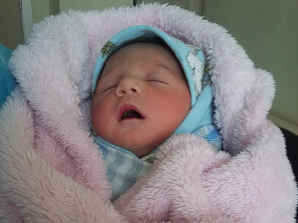 Celebrating the birth of Swedish Baby Girl - NEW LIFE